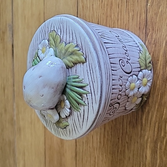 Vintage | Dining | Vintage 97s Sour Cream Ceramic Serving Container ...